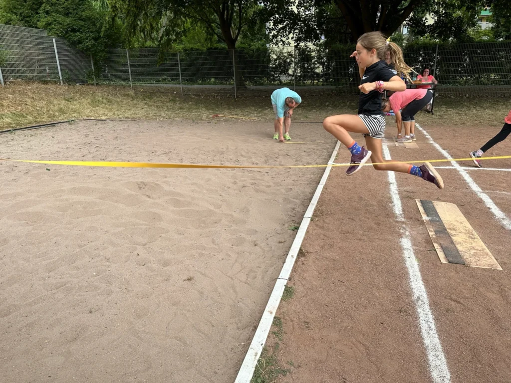 Bundesjugendspiele 2023 - Friedrich-Ebert-Grundschule
